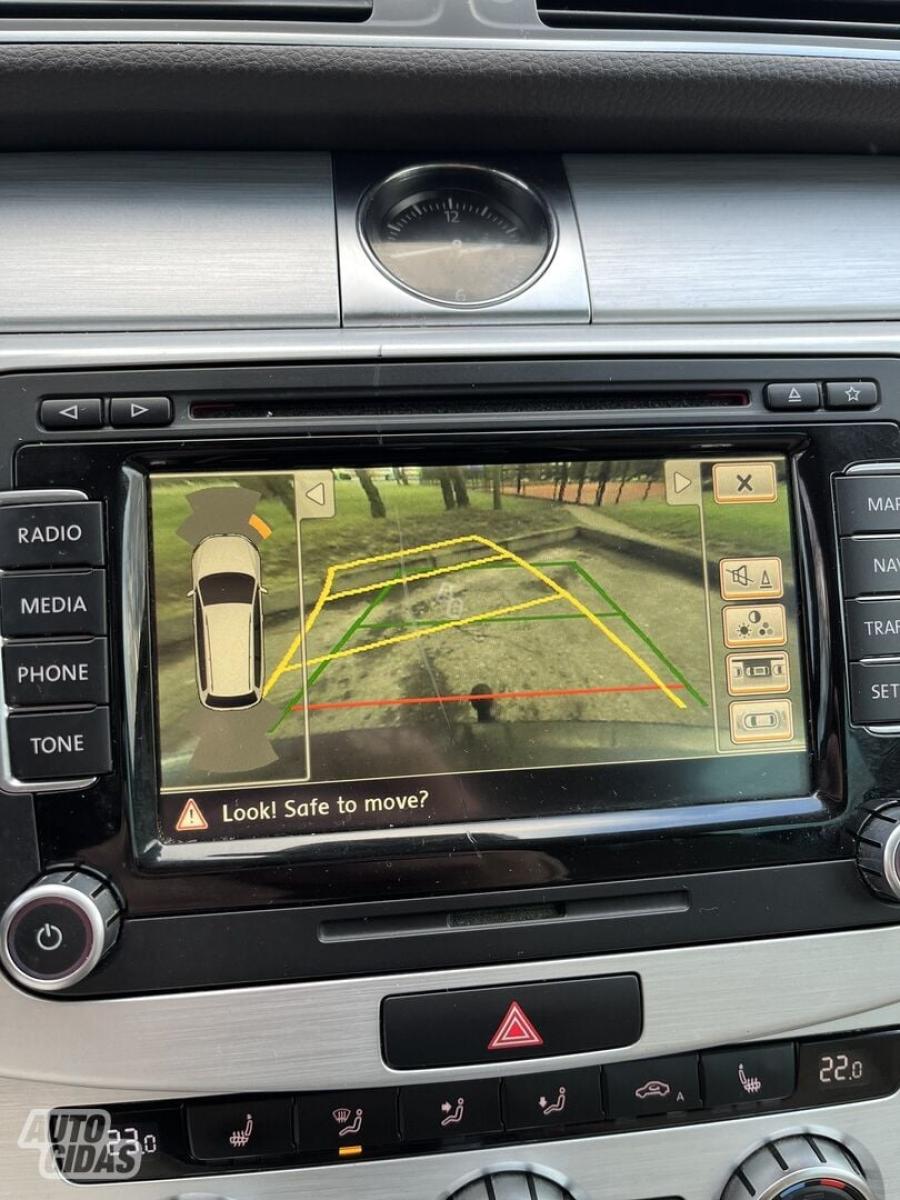 Brown Volkswagen Passat Alltrack 2014 in Klaipeda, with an engine capacity of 2.00 L and mileage of 420 thousand km for 5600 €, photo 10 on AUTOMOTO.COM.LV