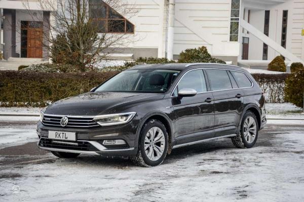 Brūns Volkswagen Passat Alltrack 2016 Elektrėnai, ar dzinēja tilpumu 1.97 L un nobraukumu 250 tūkst. km par 13650 €, foto 1 vietnē AUTOMOTO.COM.LV