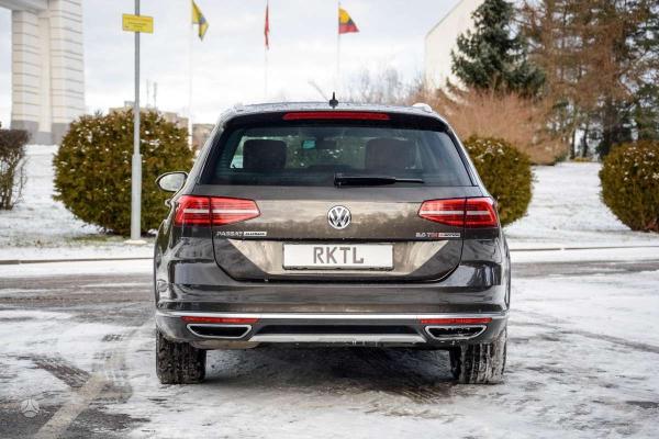 Brūns Volkswagen Passat Alltrack 2016 Elektrėnai, ar dzinēja tilpumu 1.97 L un nobraukumu 250 tūkst. km par 13650 €, foto 4 vietnē AUTOMOTO.COM.LV