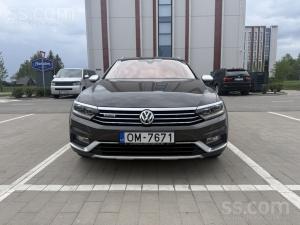 Brūns Volkswagen Passat Alltrack 2016 Rīga, ar dzinēja tilpumu 2.00 L un nobraukumu 300 tūkst. km par 14590 €, foto 3 vietnē AUTOMOTO.COM.LV