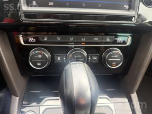 Brūns Volkswagen Passat Alltrack 2016 Rīga, ar dzinēja tilpumu 2.00 L un nobraukumu 300 tūkst. km par 14590 €, foto 29 vietnē AUTOMOTO.COM.LV