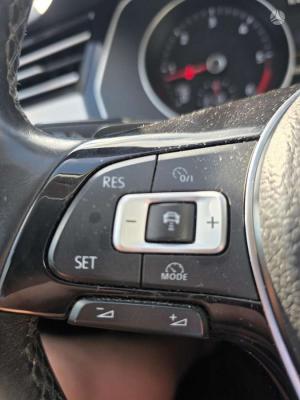 Brown Volkswagen Passat Alltrack 2016 in Marijampole, with an engine capacity of 2.00 L and mileage of 334 thousand km for 8800 €, photo 25 on AUTOMOTO.COM.LV