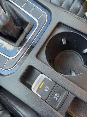 Brown Volkswagen Passat Alltrack 2016 in Marijampole, with an engine capacity of 2.00 L and mileage of 334 thousand km for 8800 €, photo 27 on AUTOMOTO.COM.LV