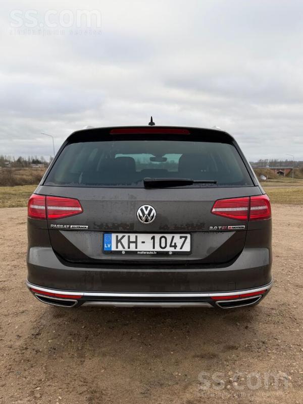 Brūns Volkswagen Passat Alltrack 2017 Daugavpils, ar dzinēja tilpumu 2.00 L un nobraukumu 105 tūkst. km par 20950 €, foto 6 vietnē AUTOMOTO.COM.LV