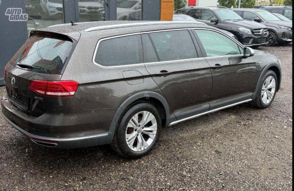Brūns Volkswagen Passat Alltrack 2018 Kauņa, ar dzinēja tilpumu 2.00 L un nobraukumu 180 tūkst. km par 14950 €, foto 5 vietnē AUTOMOTO.COM.LV