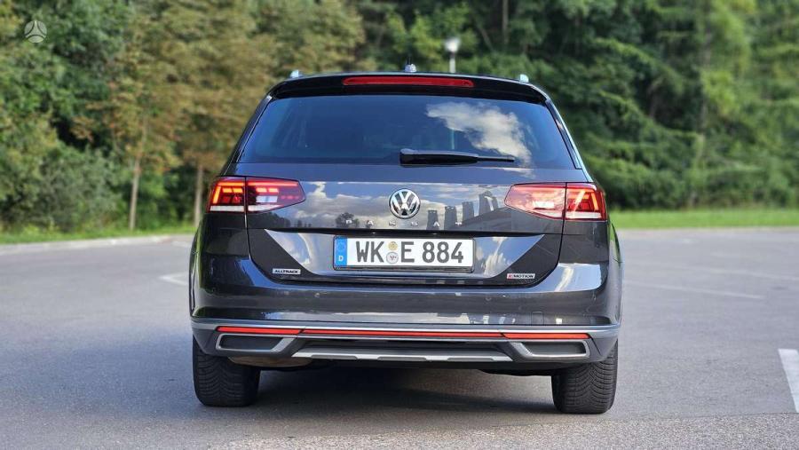 Brūns Volkswagen Passat Alltrack 2020 Elektrėnai, ar dzinēja tilpumu 1.97 L un nobraukumu 196 tūkst. km par 19300 €, foto 7 vietnē AUTOMOTO.COM.LV