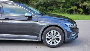 Brūns Volkswagen Passat Alltrack 2020 Elektrėnai, ar dzinēja tilpumu 1.97 L un nobraukumu 196 tūkst. km par 19300 €, foto 11 vietnē AUTOMOTO.COM.LV