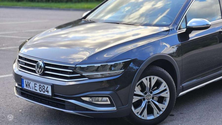 Brūns Volkswagen Passat Alltrack 2020 Elektrėnai, ar dzinēja tilpumu 1.97 L un nobraukumu 196 tūkst. km par 19300 €, foto 14 vietnē AUTOMOTO.COM.LV