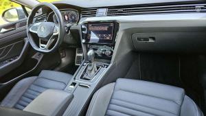 Brūns Volkswagen Passat Alltrack 2020 Elektrėnai, ar dzinēja tilpumu 1.97 L un nobraukumu 196 tūkst. km par 19300 €, foto 24 vietnē AUTOMOTO.COM.LV