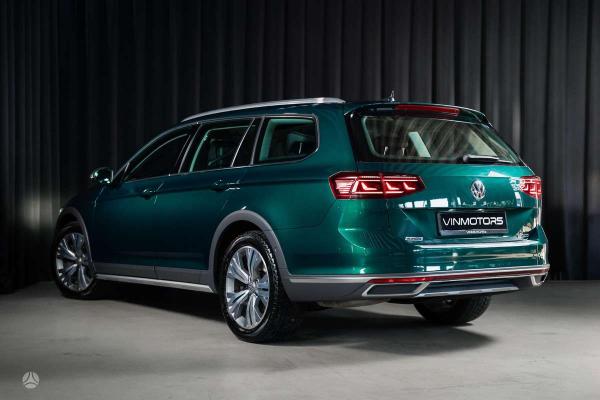 Zaļš Volkswagen Passat Alltrack 2019 Viļņa, ar dzinēja tilpumu 1.97 L un nobraukumu 86 tūkst. km par 27000 €, foto 6 vietnē AUTOMOTO.COM.LV