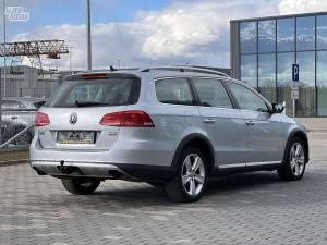 Pelēks Volkswagen Passat Alltrack 2013 Šauļi, ar dzinēja tilpumu 2.00 L un nobraukumu 251 tūkst. km par 7900 €, foto 9 vietnē AUTOMOTO.COM.LV