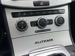 Pelēks Volkswagen Passat Alltrack 2013 Šauļi, ar dzinēja tilpumu 2.00 L un nobraukumu 251 tūkst. km par 7900 €, foto 18 vietnē AUTOMOTO.COM.LV
