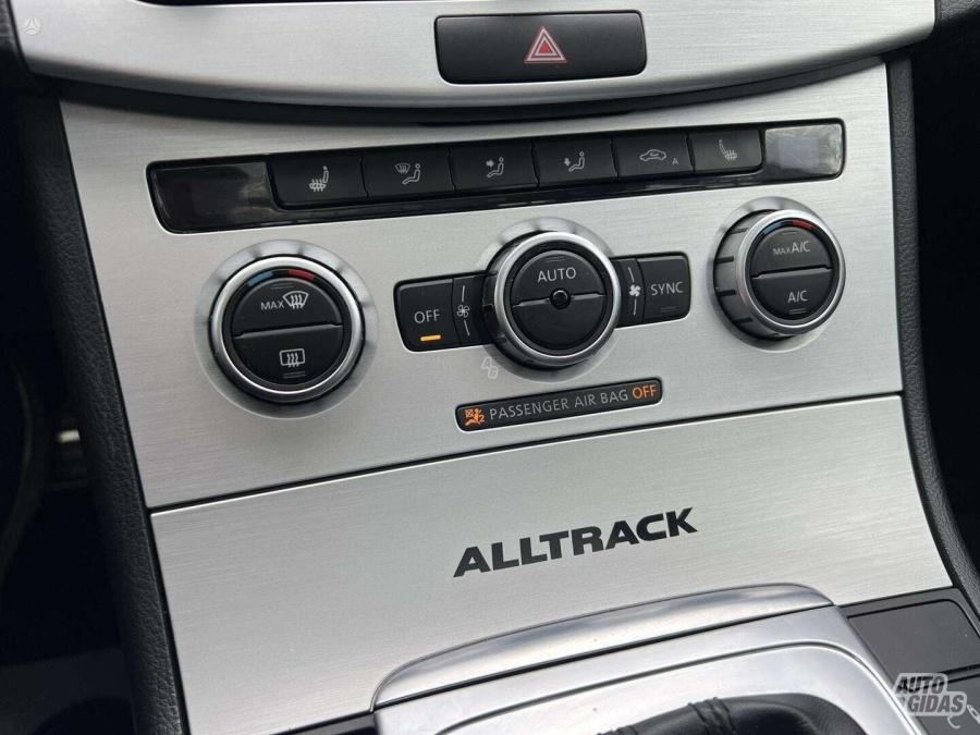 Pelēks Volkswagen Passat Alltrack 2013 Šauļi, ar dzinēja tilpumu 2.00 L un nobraukumu 251 tūkst. km par 7900 €, foto 18 vietnē AUTOMOTO.COM.LV