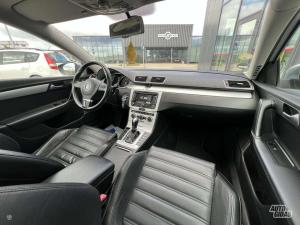 Pelēks Volkswagen Passat Alltrack 2013 Šauļi, ar dzinēja tilpumu 2.00 L un nobraukumu 251 tūkst. km par 7900 €, foto 24 vietnē AUTOMOTO.COM.LV