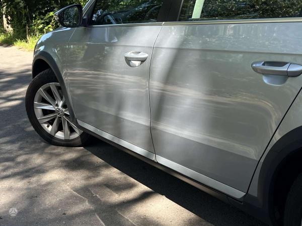 Grey Volkswagen Passat Alltrack 2014 in Vilnius, with an engine capacity of 1.97 L and mileage of 220 thousand km for 6450 €, photo 3 on AUTOMOTO.COM.LV