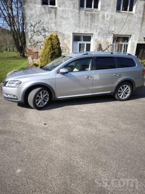 Pelēks Volkswagen Passat Alltrack 2012 Jelgava, ar dzinēja tilpumu 2.00 L un nobraukumu 325 tūkst. km par 6750 €, foto 7 vietnē AUTOMOTO.COM.LV