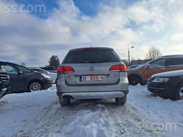 Grey Volkswagen Passat Alltrack 2012 in Daugavpils, with an engine capacity of 2.00 L and mileage of 0 thousand km for 6500 €, photo 7 on AUTOMOTO.COM.LV
