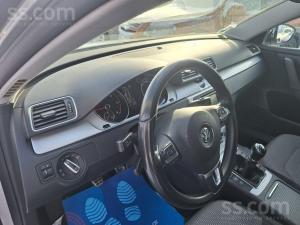 Pelēks Volkswagen Passat Alltrack 2012 Daugavpils, ar dzinēja tilpumu 2.00 L un nobraukumu 0 tūkst. km par 6500 €, foto 12 vietnē AUTOMOTO.COM.LV
