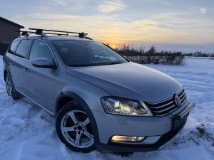 Pelēks Volkswagen Passat Alltrack 2012 Kauņa, ar dzinēja tilpumu 1.97 L un nobraukumu 342 tūkst. km par 5500 €, foto  vietnē AUTOMOTO.COM.LV