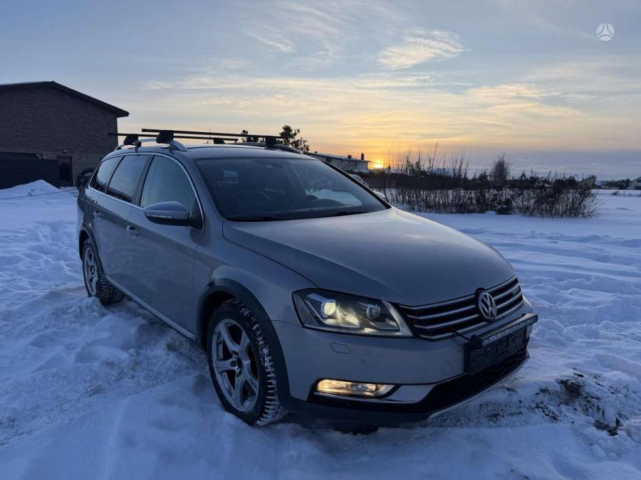 Pelēks Volkswagen Passat Alltrack 2012 Kauņa, ar dzinēja tilpumu 1.97 L un nobraukumu 342 tūkst. km par 5500 €, foto 11 vietnē AUTOMOTO.COM.LV