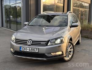 Pelēks Volkswagen Passat Alltrack 2012 Valka, ar dzinēja tilpumu 2.00 L un nobraukumu 398 tūkst. km par 4250 €, foto  vietnē AUTOMOTO.COM.LV