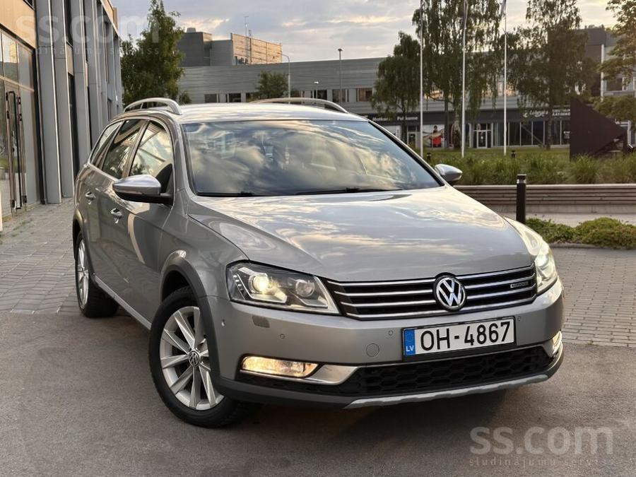 Grey Volkswagen Passat Alltrack 2012 in Valka, with an engine capacity of 2.00 L and mileage of 398 thousand km for 4250 €, photo 6 on AUTOMOTO.COM.LV
