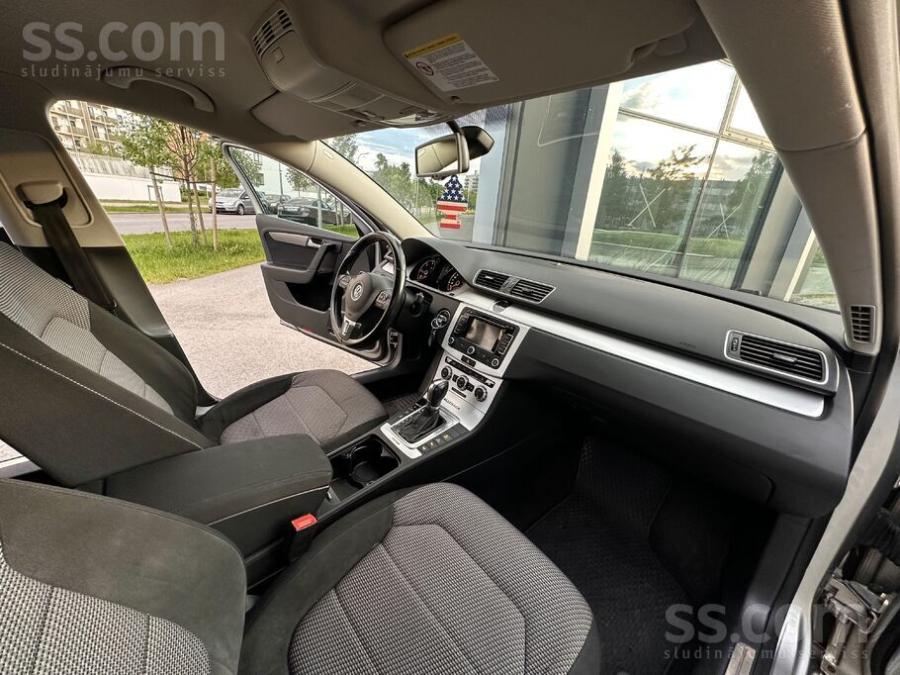 Grey Volkswagen Passat Alltrack 2012 in Valka, with an engine capacity of 2.00 L and mileage of 398 thousand km for 4250 €, photo 22 on AUTOMOTO.COM.LV