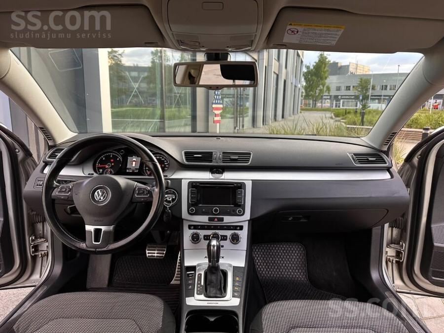 Grey Volkswagen Passat Alltrack 2012 in Valka, with an engine capacity of 2.00 L and mileage of 398 thousand km for 4250 €, photo 26 on AUTOMOTO.COM.LV
