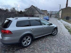Pelēks Volkswagen Passat Alltrack 2012 Liepāja, ar dzinēja tilpumu 2.00 L un nobraukumu 223 tūkst. km par 9600 €, foto 3 vietnē AUTOMOTO.COM.LV