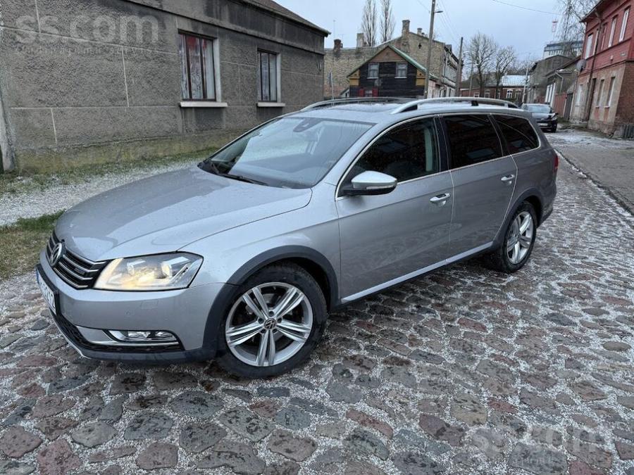 Pelēks Volkswagen Passat Alltrack 2012 Liepāja, ar dzinēja tilpumu 2.00 L un nobraukumu 223 tūkst. km par 9600 €, foto 6 vietnē AUTOMOTO.COM.LV