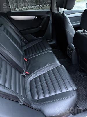 Pelēks Volkswagen Passat Alltrack 2012 Liepāja, ar dzinēja tilpumu 2.00 L un nobraukumu 223 tūkst. km par 9600 €, foto 9 vietnē AUTOMOTO.COM.LV