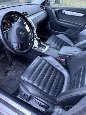 Pelēks Volkswagen Passat Alltrack 2012 Liepāja, ar dzinēja tilpumu 2.00 L un nobraukumu 223 tūkst. km par 9600 €, foto 10 vietnē AUTOMOTO.COM.LV