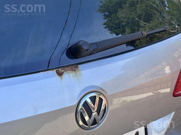 Pelēks Volkswagen Passat Alltrack 2012 Rīga, ar dzinēja tilpumu 2.00 L un nobraukumu 338 tūkst. km par 4200 €, foto 7 vietnē AUTOMOTO.COM.LV