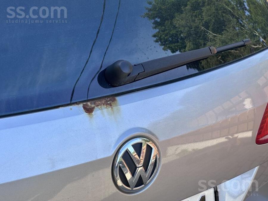 Pelēks Volkswagen Passat Alltrack 2012 Rīga, ar dzinēja tilpumu 2.00 L un nobraukumu 338 tūkst. km par 4200 €, foto 8 vietnē AUTOMOTO.COM.LV