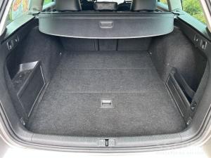Pelēks Volkswagen Passat Alltrack 2012 Rīga, ar dzinēja tilpumu 2.00 L un nobraukumu 338 tūkst. km par 4200 €, foto 15 vietnē AUTOMOTO.COM.LV