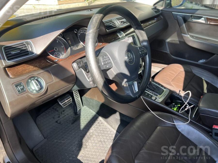 Pelēks Volkswagen Passat Alltrack 2012 Rīga, ar dzinēja tilpumu 2.00 L un nobraukumu 0 tūkst. km par 3950 €, foto 15 vietnē AUTOMOTO.COM.LV