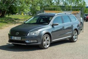 Pelēks Volkswagen Passat Alltrack 2014 Rīga, ar dzinēja tilpumu 2.00 L un nobraukumu 287 tūkst. km par 9200 €, foto 5 vietnē AUTOMOTO.COM.LV