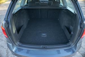 Pelēks Volkswagen Passat Alltrack 2014 Rīga, ar dzinēja tilpumu 2.00 L un nobraukumu 287 tūkst. km par 9200 €, foto 51 vietnē AUTOMOTO.COM.LV