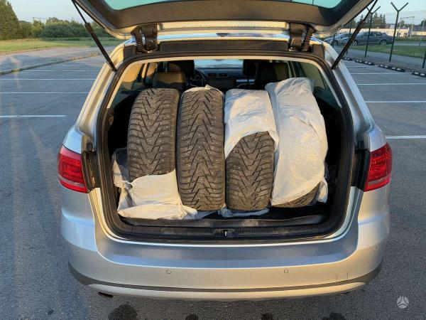 Pelēks Volkswagen Passat Alltrack 2014 Telšiai, ar dzinēja tilpumu 2.00 L un nobraukumu 314 tūkst. km par 6150 €, foto 7 vietnē AUTOMOTO.COM.LV