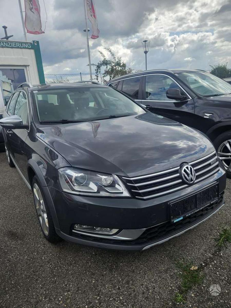 Pelēks Volkswagen Passat Alltrack 2014 Anykščiai, ar dzinēja tilpumu 2.00 L un nobraukumu 242 tūkst. km par 7300 €, foto 1 vietnē AUTOMOTO.COM.LV