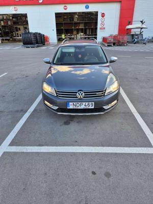 Pelēks Volkswagen Passat Alltrack 2014 Šauļi, ar dzinēja tilpumu 2.00 L un nobraukumu 250 tūkst. km par 6000 €, foto  vietnē AUTOMOTO.COM.LV