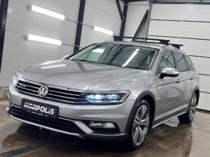 Grey Volkswagen Passat Alltrack 2015 in Vilnius, with an engine capacity of 1.97 L and mileage of 296 thousand km for 13800 €, photo 3 on AUTOMOTO.COM.LV