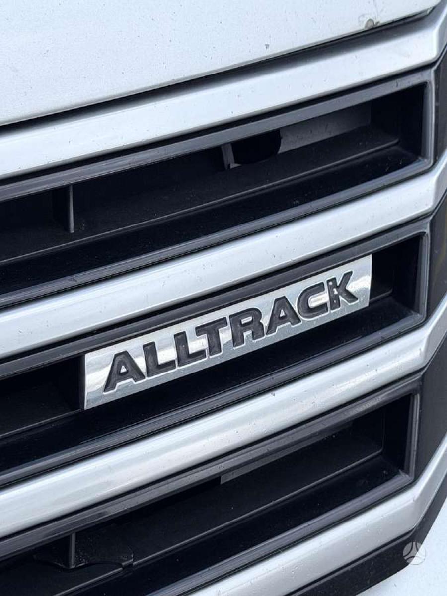 Grey Volkswagen Passat Alltrack 2015 in Vilnius, with an engine capacity of 1.97 L and mileage of 244 thousand km for 7300 €, photo 18 on AUTOMOTO.COM.LV