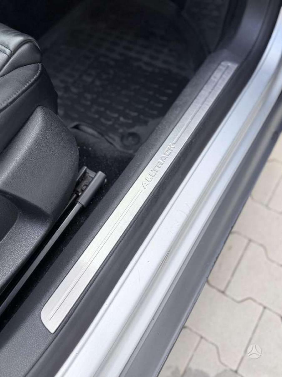 Grey Volkswagen Passat Alltrack 2015 in Vilnius, with an engine capacity of 1.97 L and mileage of 244 thousand km for 7300 €, photo 20 on AUTOMOTO.COM.LV