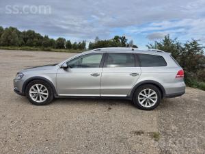 Pelēks Volkswagen Passat Alltrack 2015 Kuldīga, ar dzinēja tilpumu 2.00 L un nobraukumu 273 tūkst. km par 7890 €, foto 7 vietnē AUTOMOTO.COM.LV