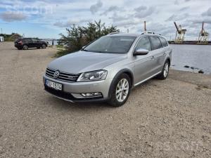 Pelēks Volkswagen Passat Alltrack 2015 Kuldīga, ar dzinēja tilpumu 2.00 L un nobraukumu 273 tūkst. km par 7890 €, foto 8 vietnē AUTOMOTO.COM.LV