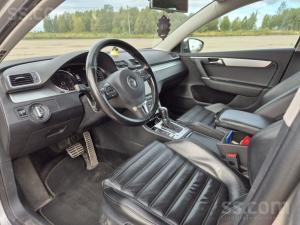 Pelēks Volkswagen Passat Alltrack 2015 Kuldīga, ar dzinēja tilpumu 2.00 L un nobraukumu 273 tūkst. km par 7890 €, foto 10 vietnē AUTOMOTO.COM.LV