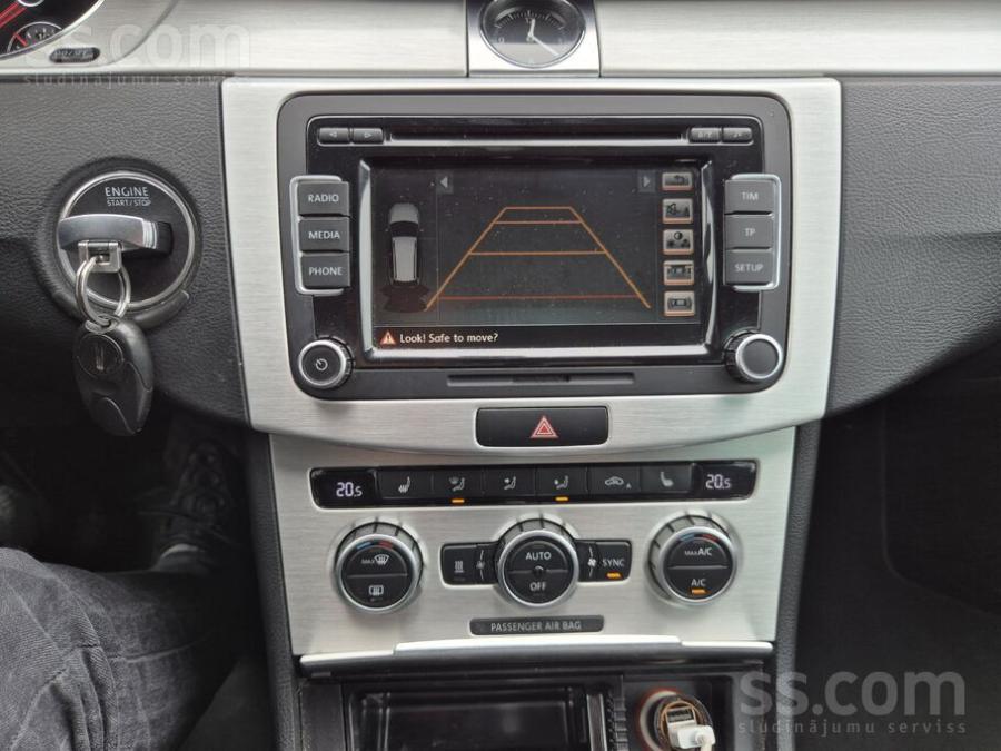 Pelēks Volkswagen Passat Alltrack 2015 Kuldīga, ar dzinēja tilpumu 2.00 L un nobraukumu 273 tūkst. km par 7890 €, foto 18 vietnē AUTOMOTO.COM.LV