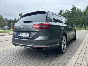 Grey Volkswagen Passat Alltrack 2016 in Liepaja, with an engine capacity of 2.00 L and mileage of 254 thousand km for 14450 €, photo 4 on AUTOMOTO.COM.LV