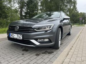 Grey Volkswagen Passat Alltrack 2016 in Liepaja, with an engine capacity of 2.00 L and mileage of 254 thousand km for 14450 €, photo 15 on AUTOMOTO.COM.LV